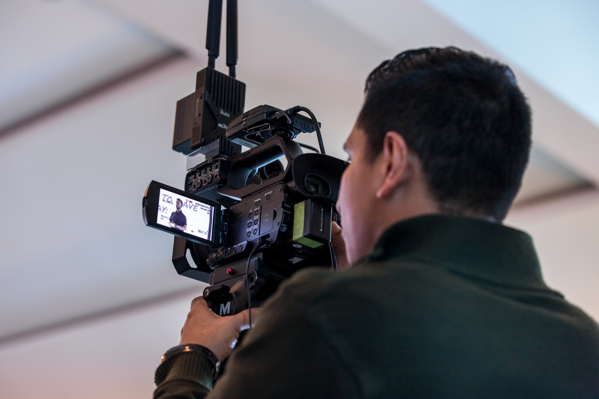 Camara de Filmación, Circuito Cerrado y Streaming – Audico Galería